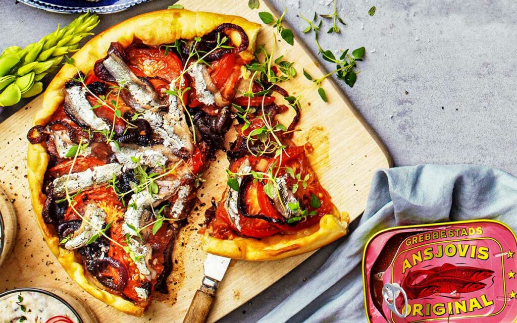 FRASIG TOMATPAJ MED ANSJOVIS | Abba